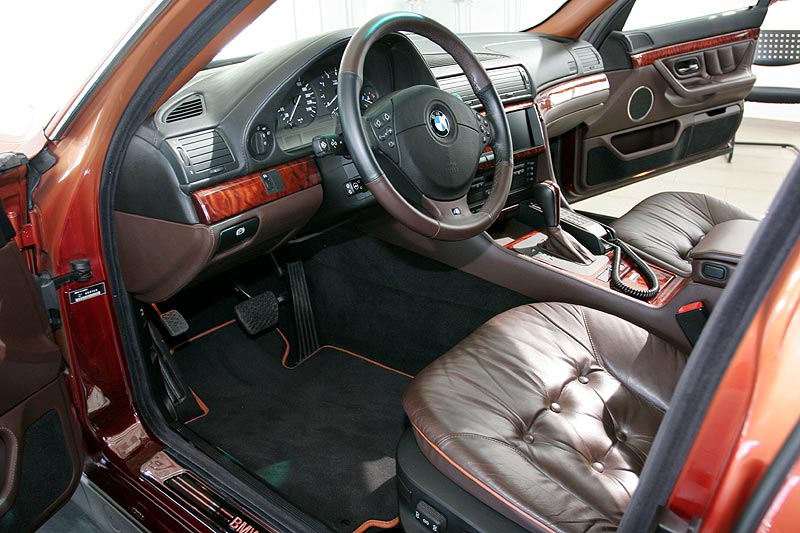 Foto: BMW L7 (E38), designed von Karl Lagerfeld, Cockpit (vergrößert)