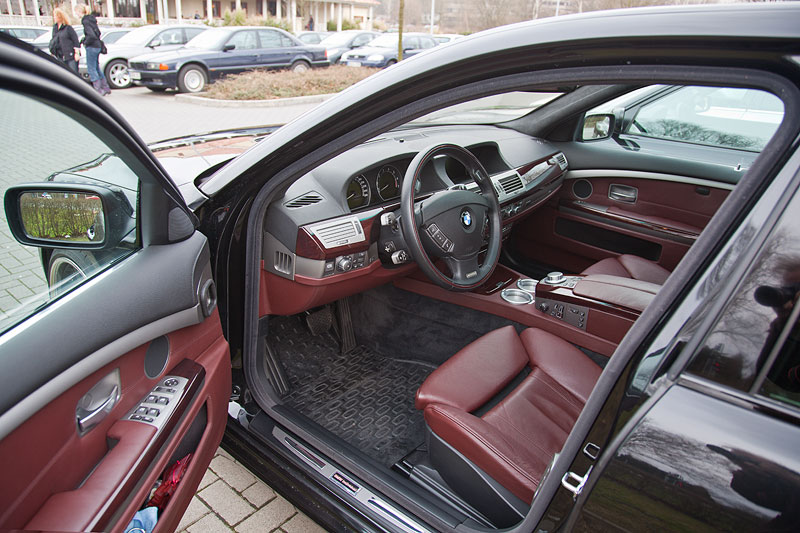 Foto: BMW 750i (E65 LCI) von Ingo ('Black Pearl') im Individual ...