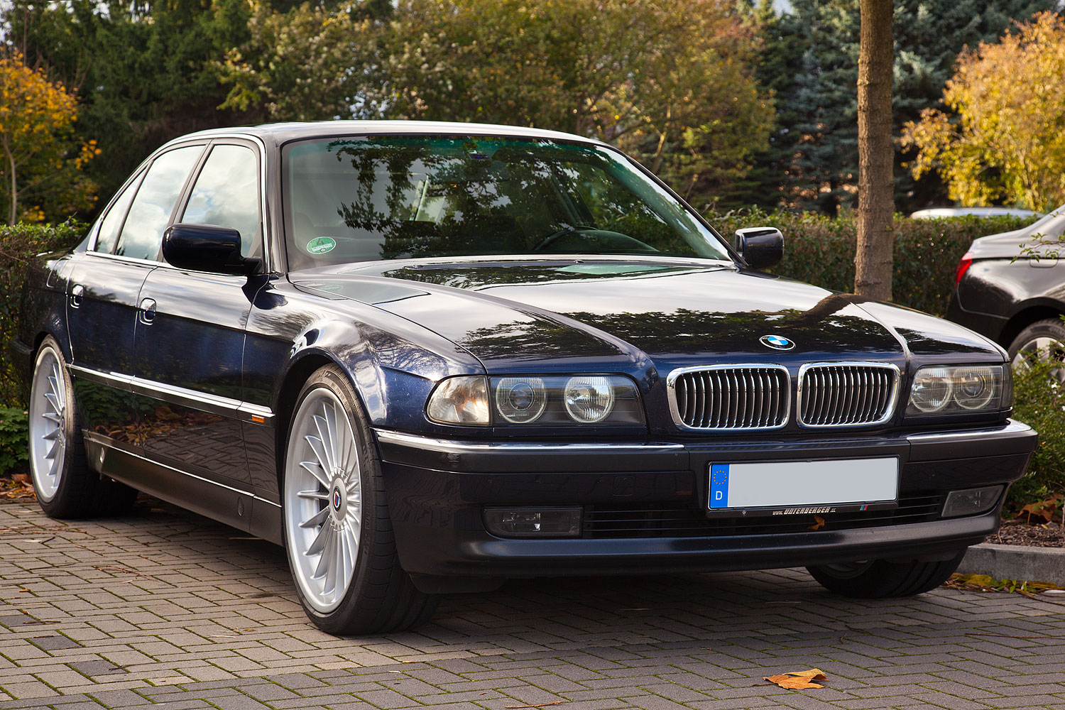 Foto: BMW 730i (E38) von Alain ('Alien') ist neuerdings auf 21 Zoll grossen Alpina Felgen ...