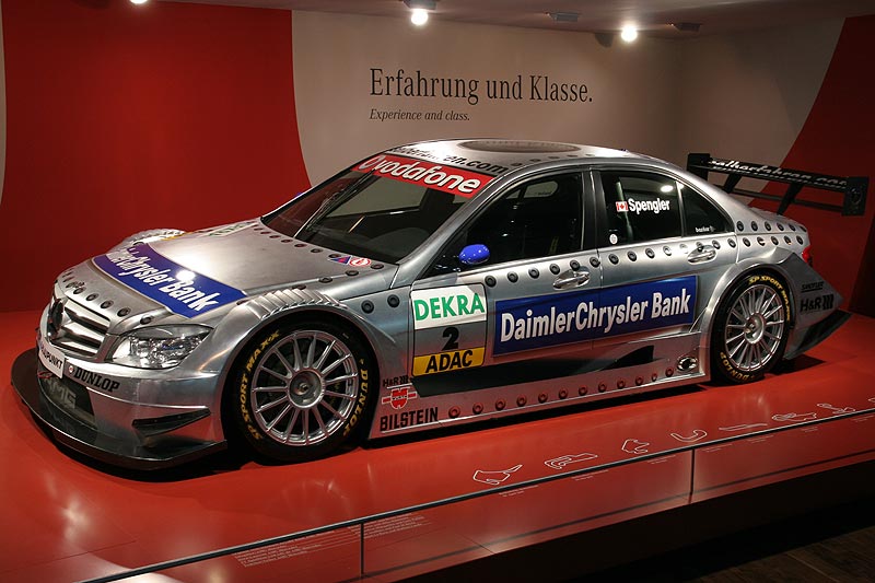 Foto: McLaren Mercedes Formel 1 Rennwagen (vergrößert)