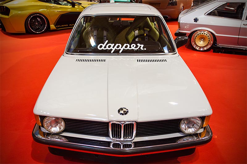 Foto: BMW 3er (E21) in der tuning eXperience Ausstellung auf der Essen ...
