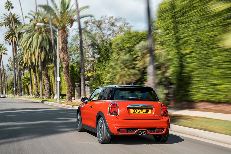 Foto: MINI Cooper S Hatch (Facelift 2018) (vergrößert)